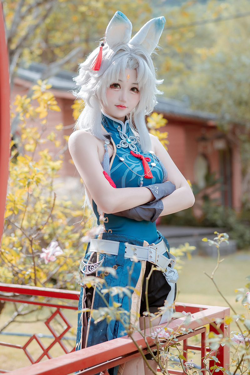 颇具人气的妹子KuukoW写真美图 - 推图网